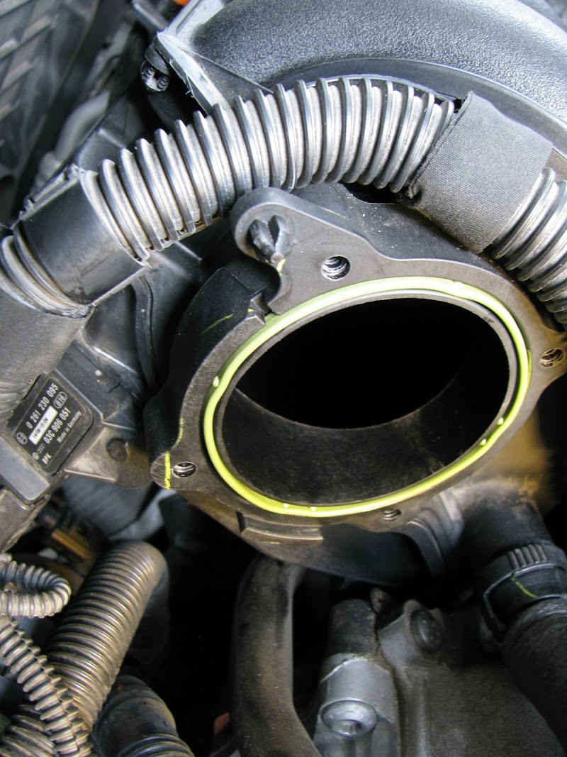 DIY: 2.5L MKV Intake Manifold Removal - Cleaning | Volkswagen Owners ...