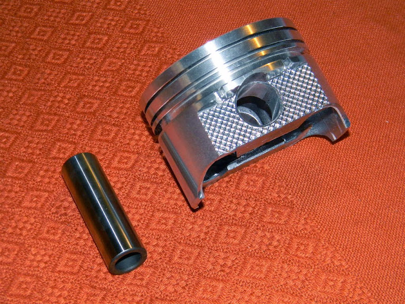 NOS SBC Piston Kits. | $2000 Challenge Presented by Tire Rack forum