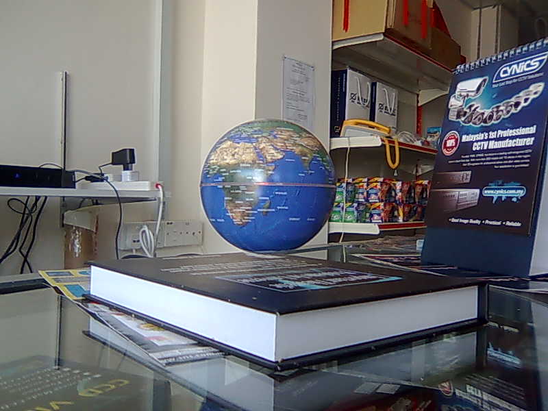 DIY LED: Levitating Globe (illuminates in the dark)