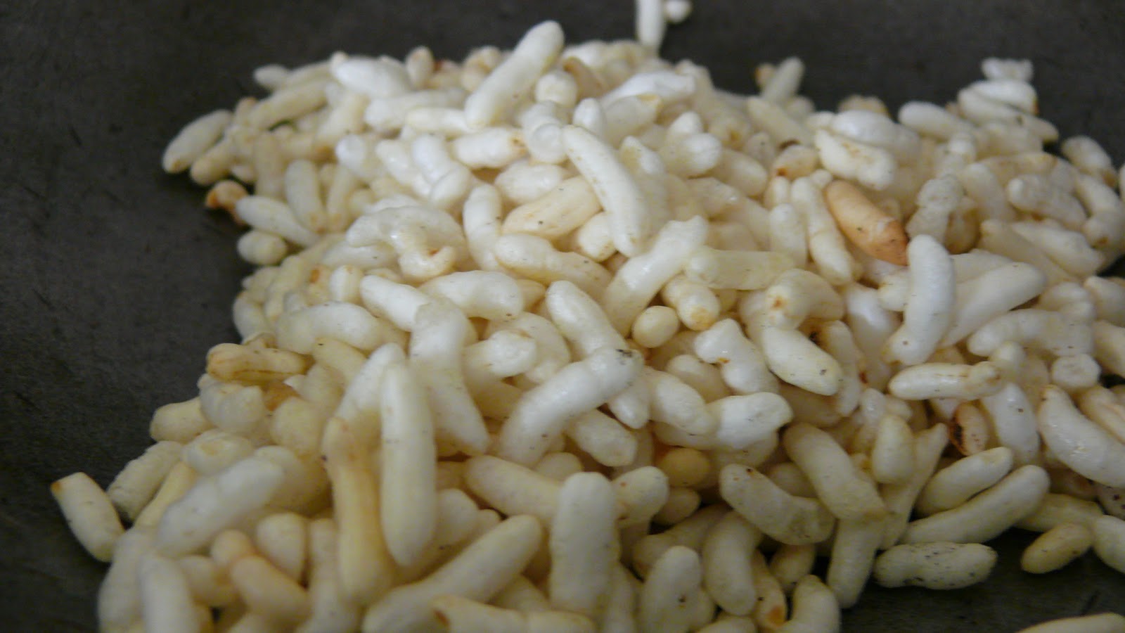 Sweet coconut flavored Puffed rice