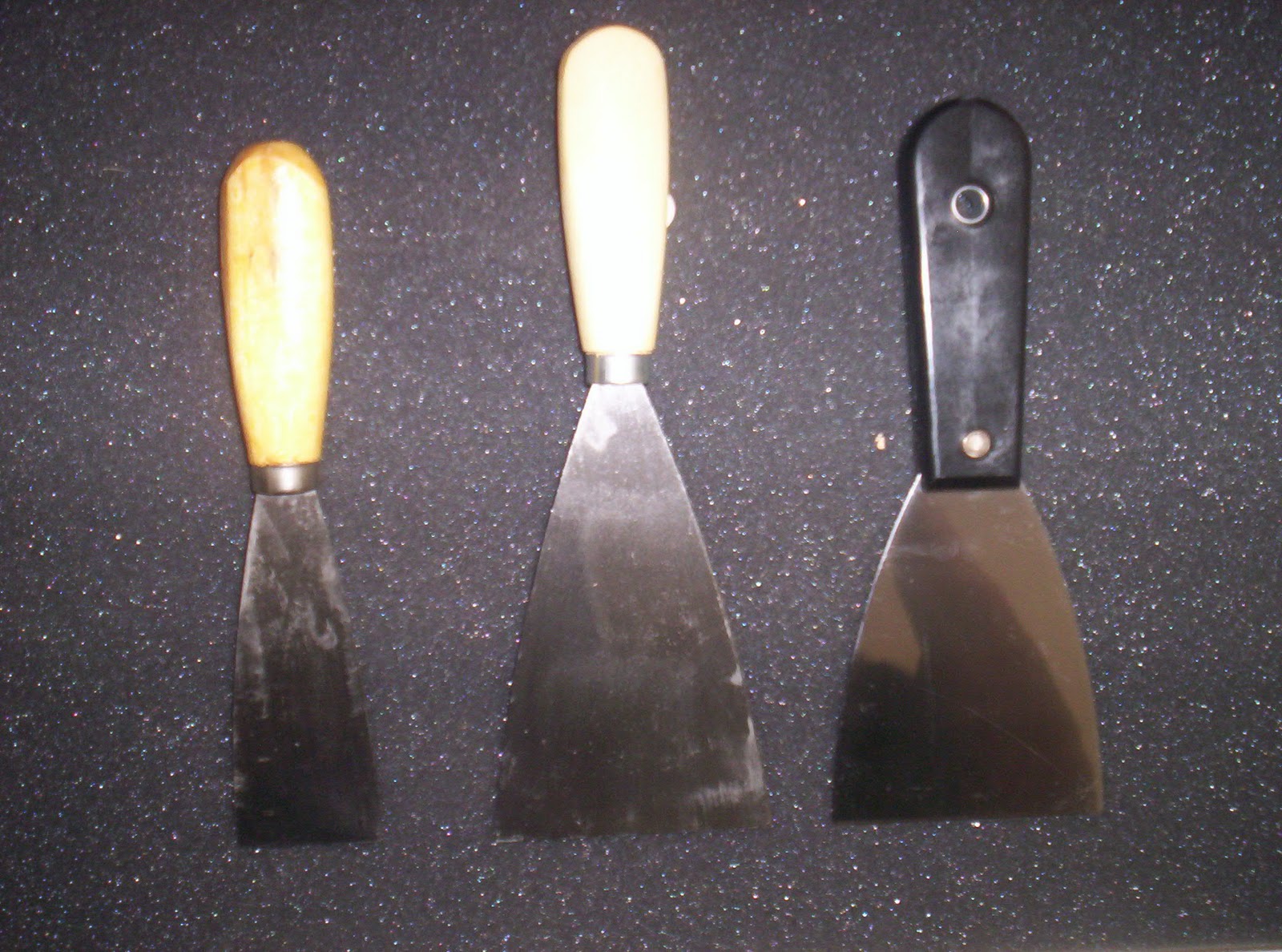 HUSSIN MAMAT eHARDWARE: PENGIKIS CAT @ 'Scraper'