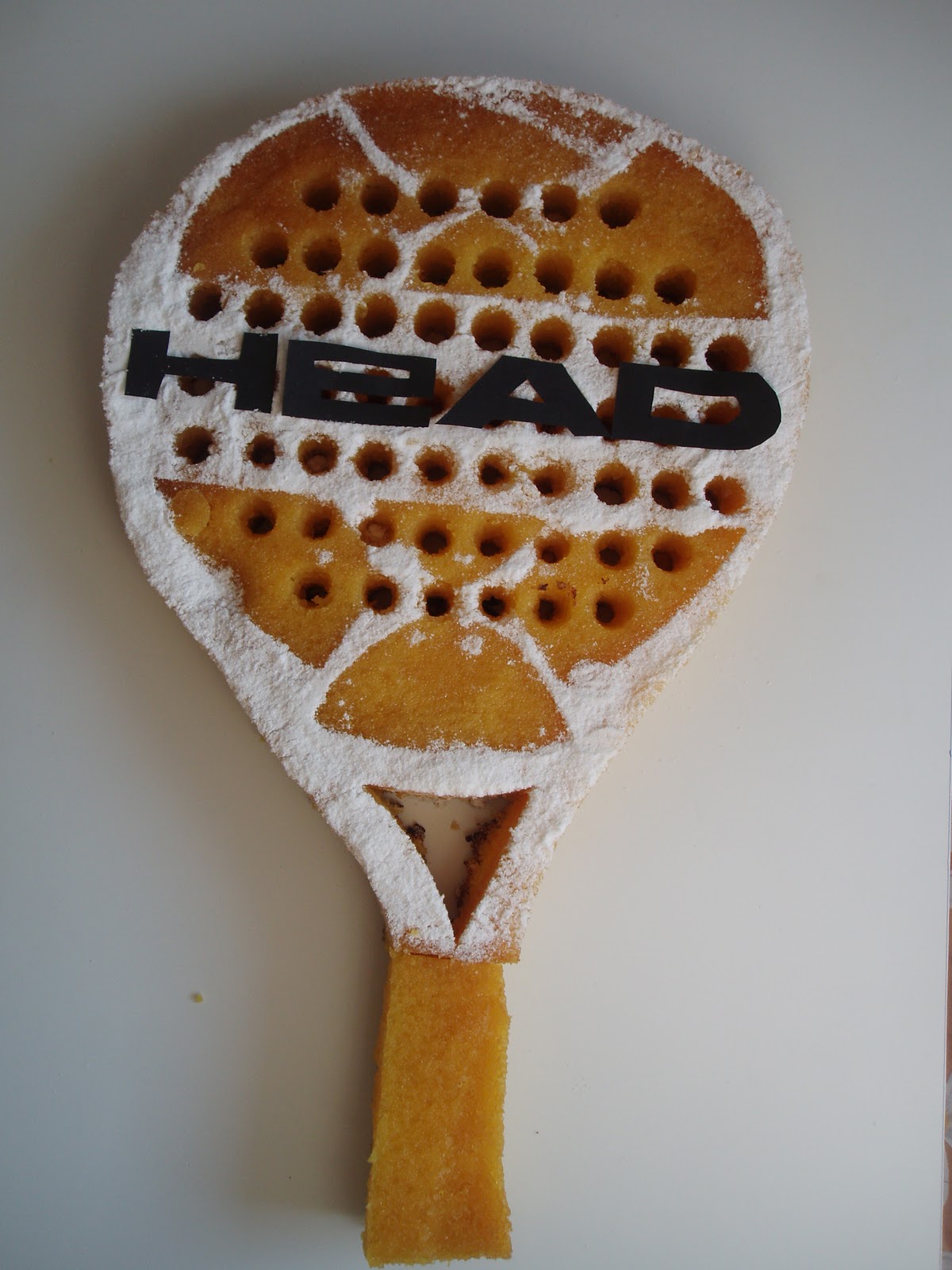 El postre lo pongo yo: BIZCOCHO PALA DE PADEL