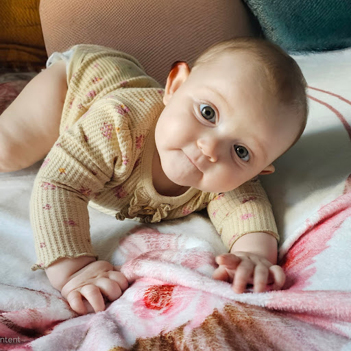 Robin Henderson - Address, Phone Number, Public Records | Radaris