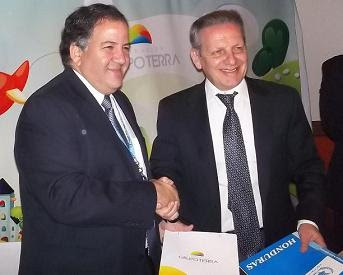 Fundación GRUPO TERRA firma convenio por la Merienda Escolar con el PMA