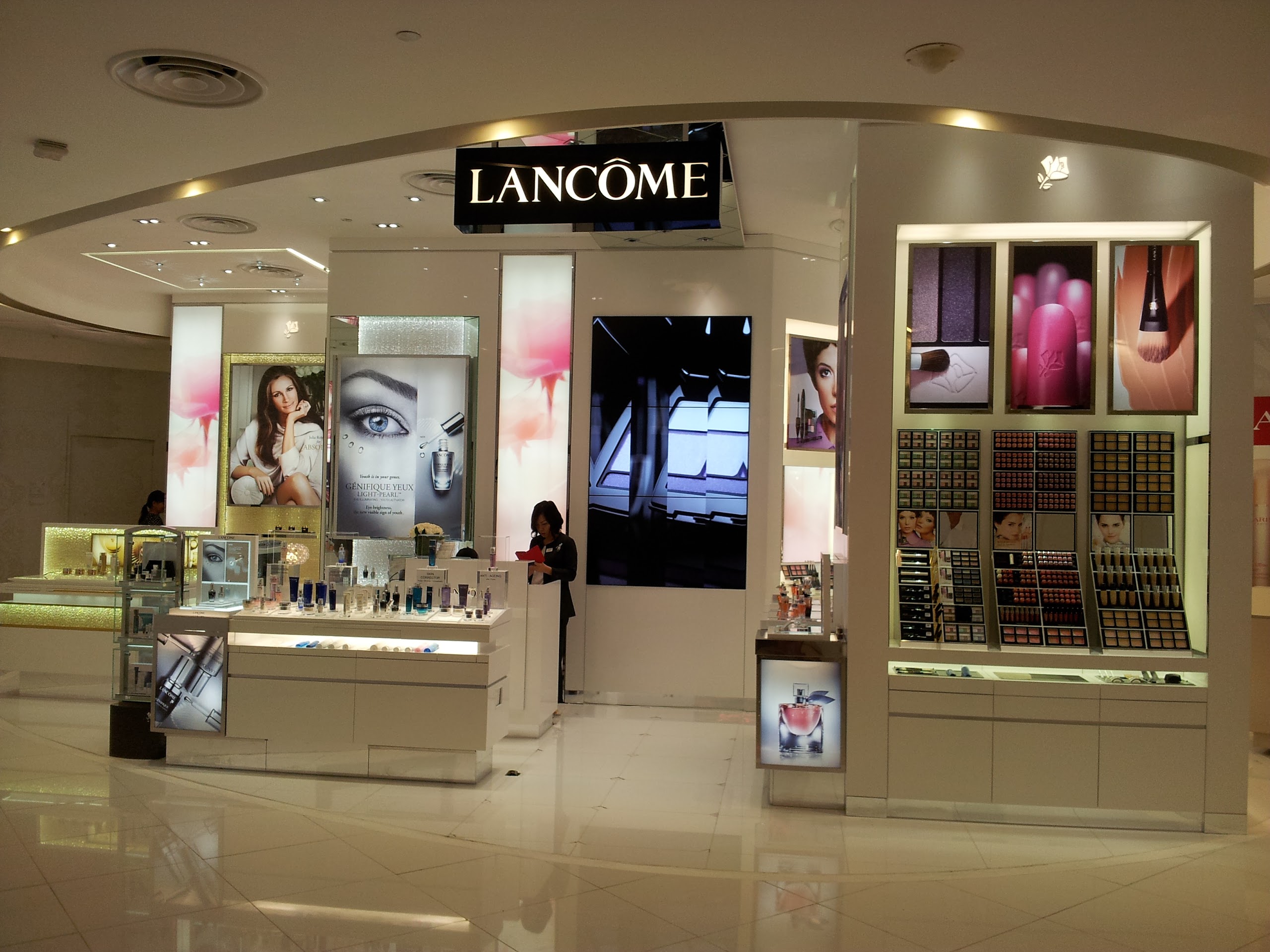 Revamp of beauty counter at orchard TANGS