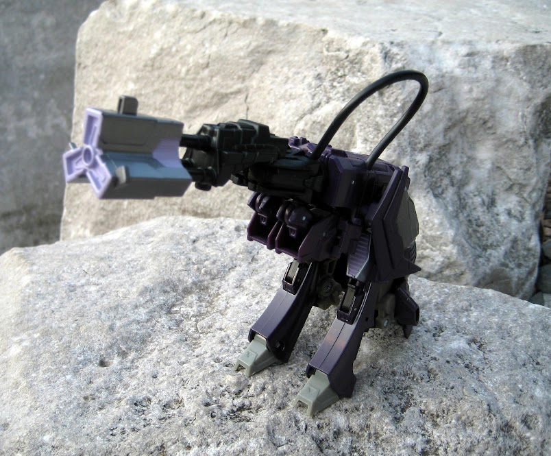 Minor/Repaint: - FOC into Classics Shockwave | TFW2005 - The 2005 Boards