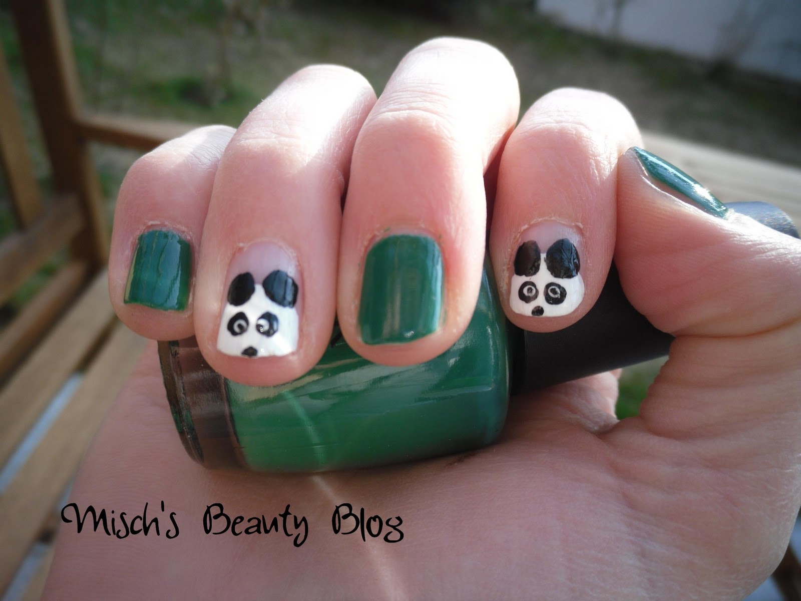 Misch's Beauty Blog: NOTD March 14th: Panda Nail Art