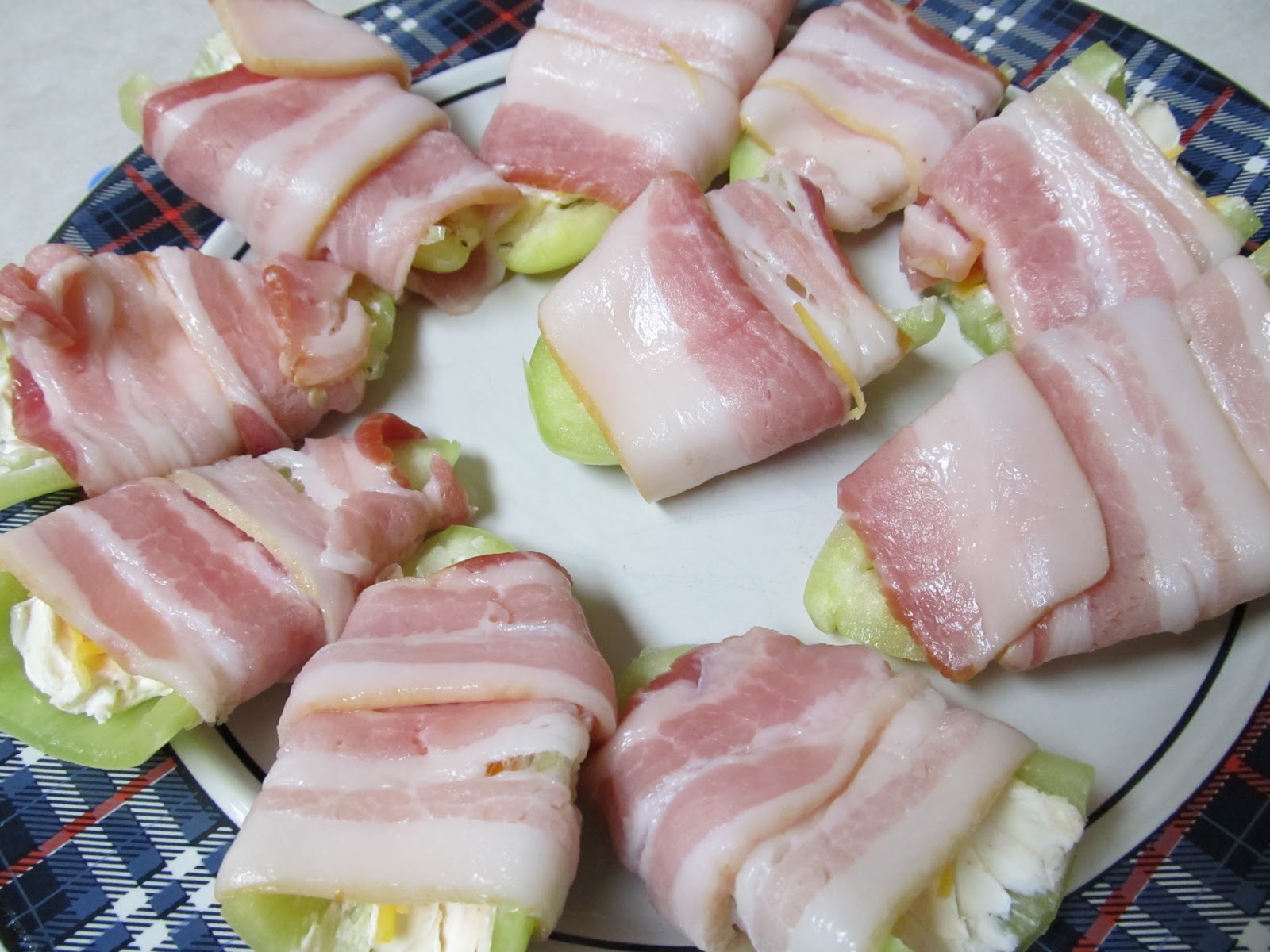 Jenn's Food Journey: Smoked Yellow Chili Poppers