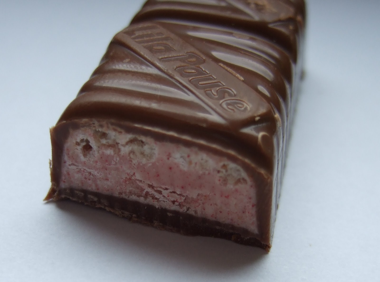 allaboutevchen: Milka Lila Pause