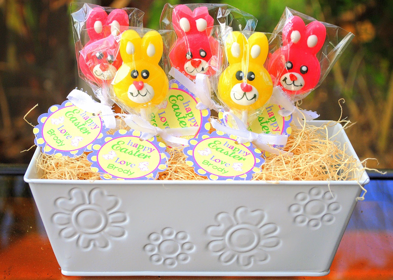 Sweet Metel Moments: DIY Tutorial - Cute Easter Craft