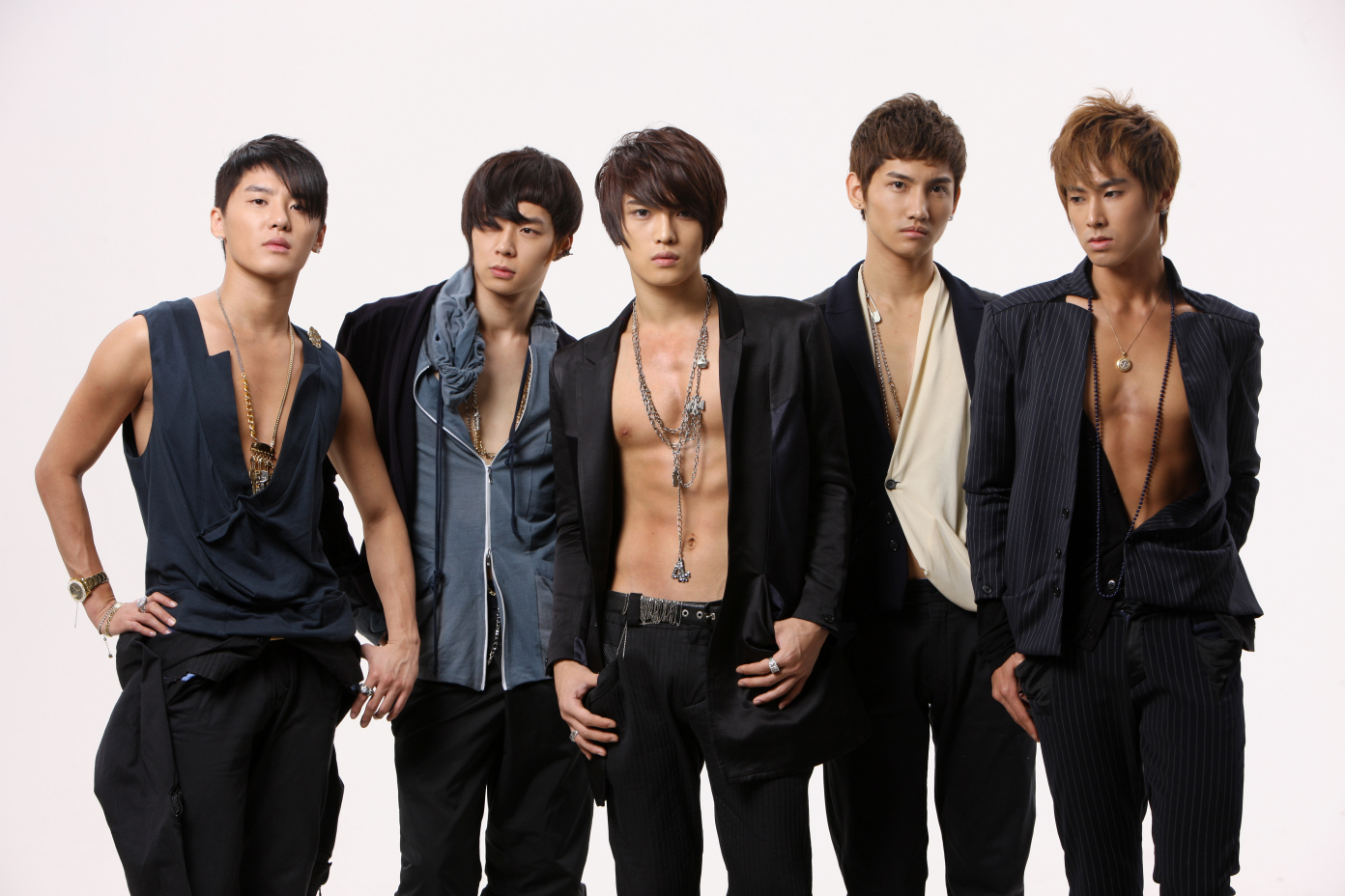DBSK ~ Team IOPA