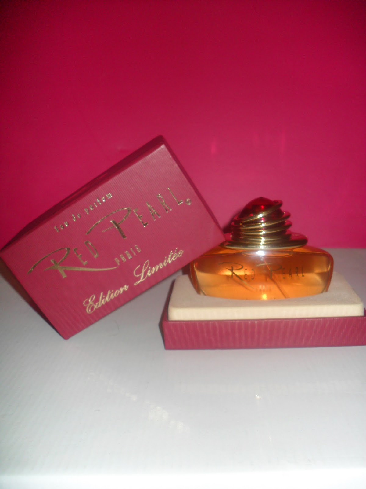 IMPORTADOS: PERFUME, RED PERL PARIS 60ml.