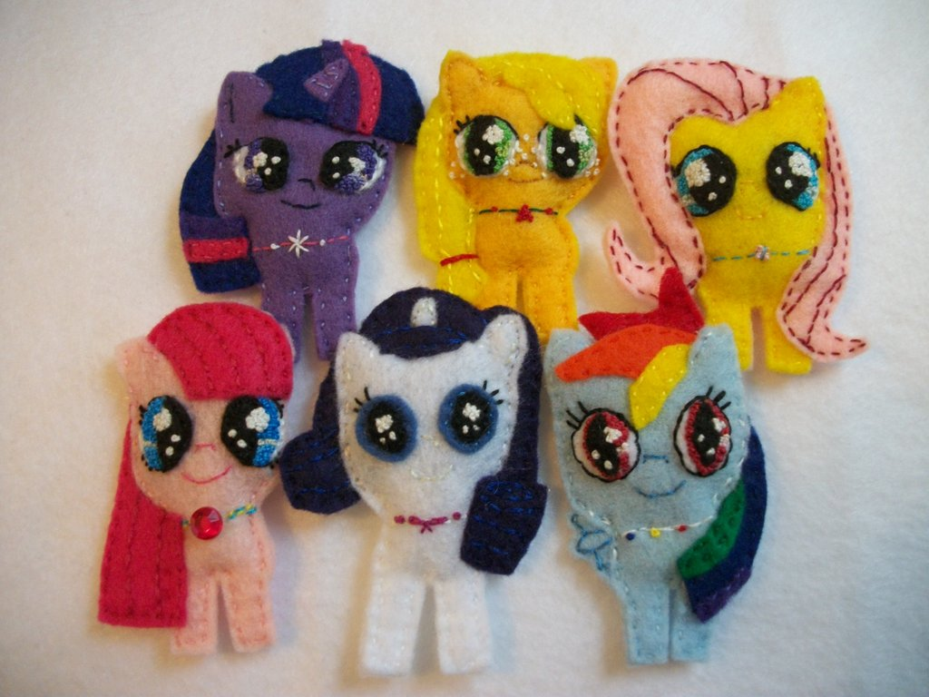 Equestria Daily - MLP Stuff!: Artisan Pony Crafts Compilation #15