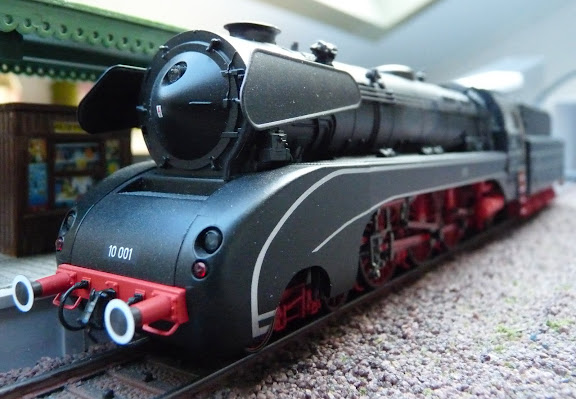 BR10 | Lokkie's w e b l o g