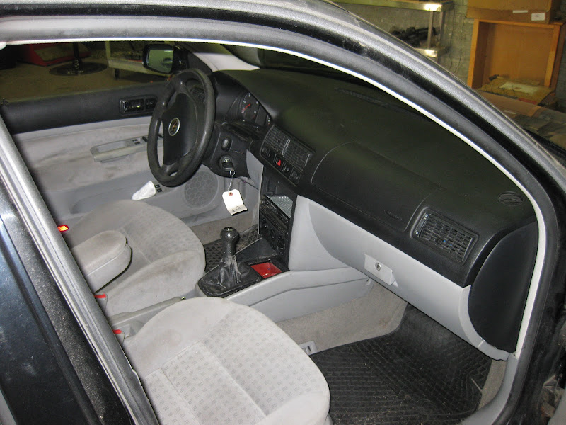 Partout: 2001 Golf 4 Door Black TDI w/ Grey Interior | VW Vortex ...