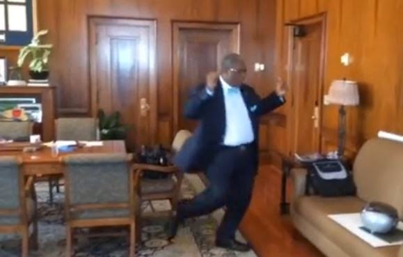 THE TKC SUNDAY SPECIAL!!! CELEBRATE KANSAS CITY DANCING MAYOR SLY JAMES!!!