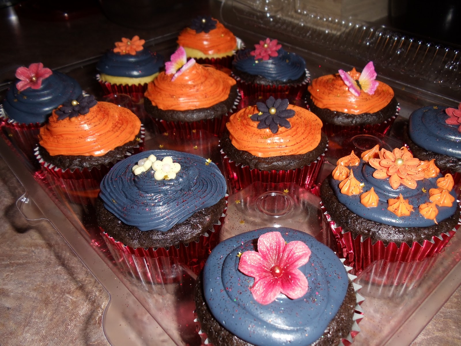 Kara's Delights: More beautiful cupcake creations :)