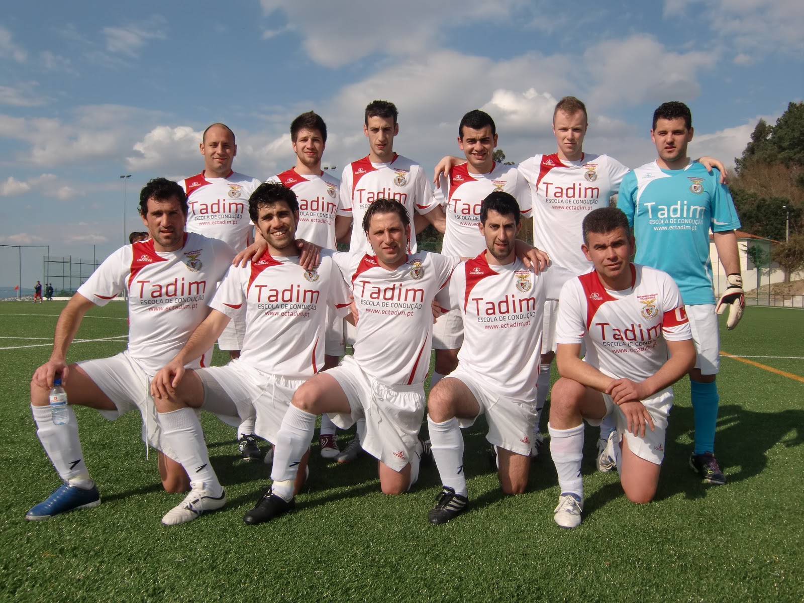 Grupo Desportivo e Recreativo de Trandeiras: GDRT 2 x GD Guisande 4