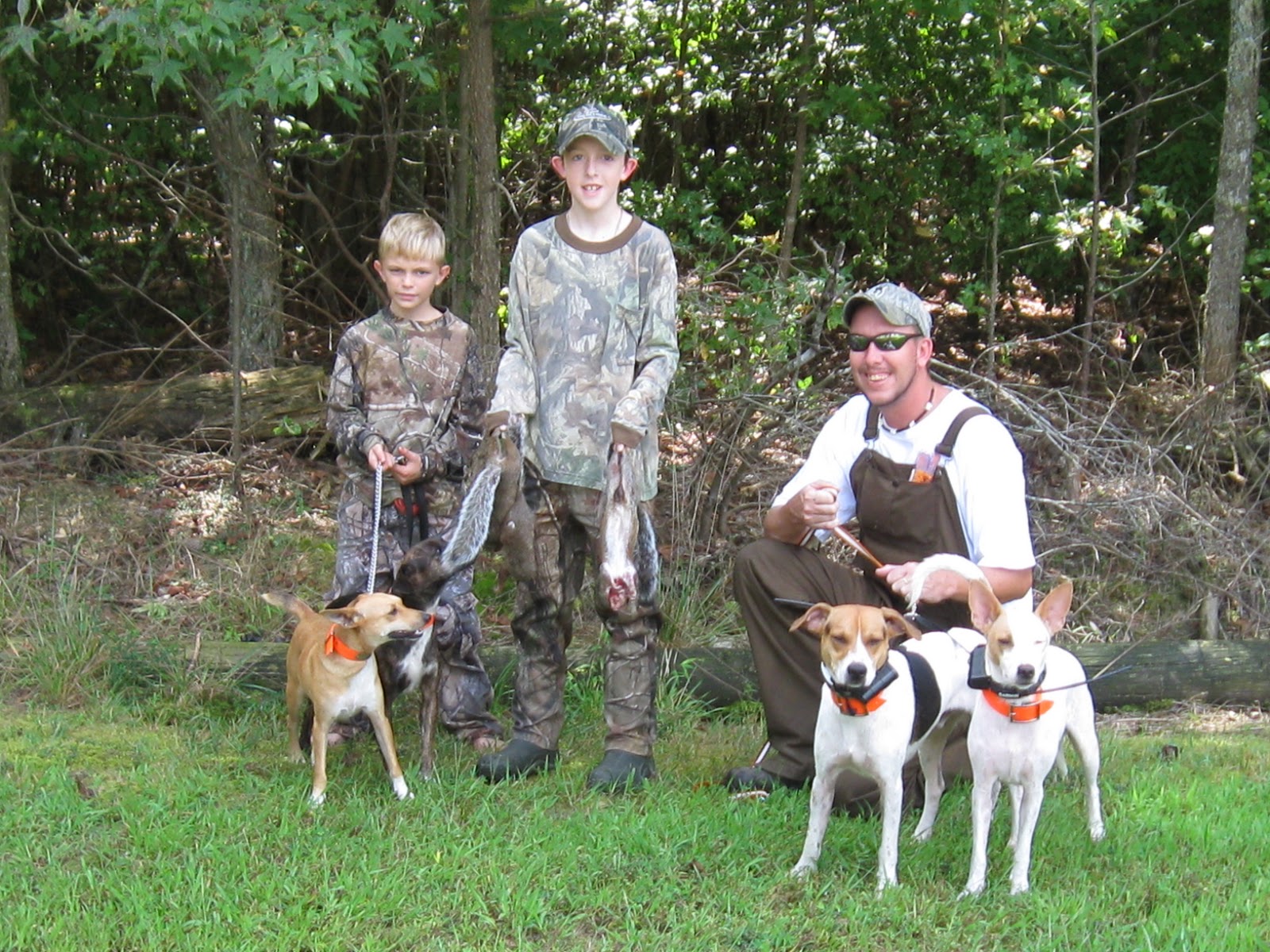 Gray's Mountain Feist: Hunting