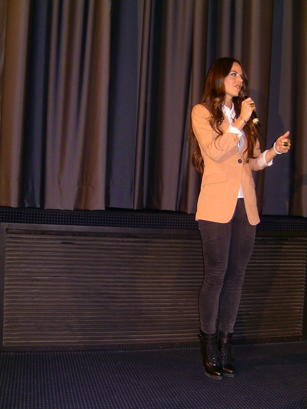 Fashion Clashing Fantasy Filmfest Berlin Sarah Butler Starring In Horror Movie I Spit On Your