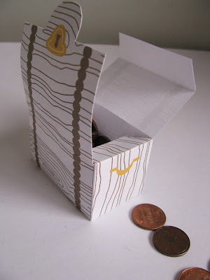 Yellow Mums: Freebie Friday: { Mini }Treasure Chest Box and a few ...