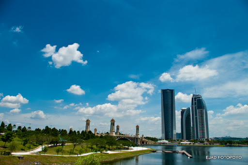 Sunny-16 at Putrajaya