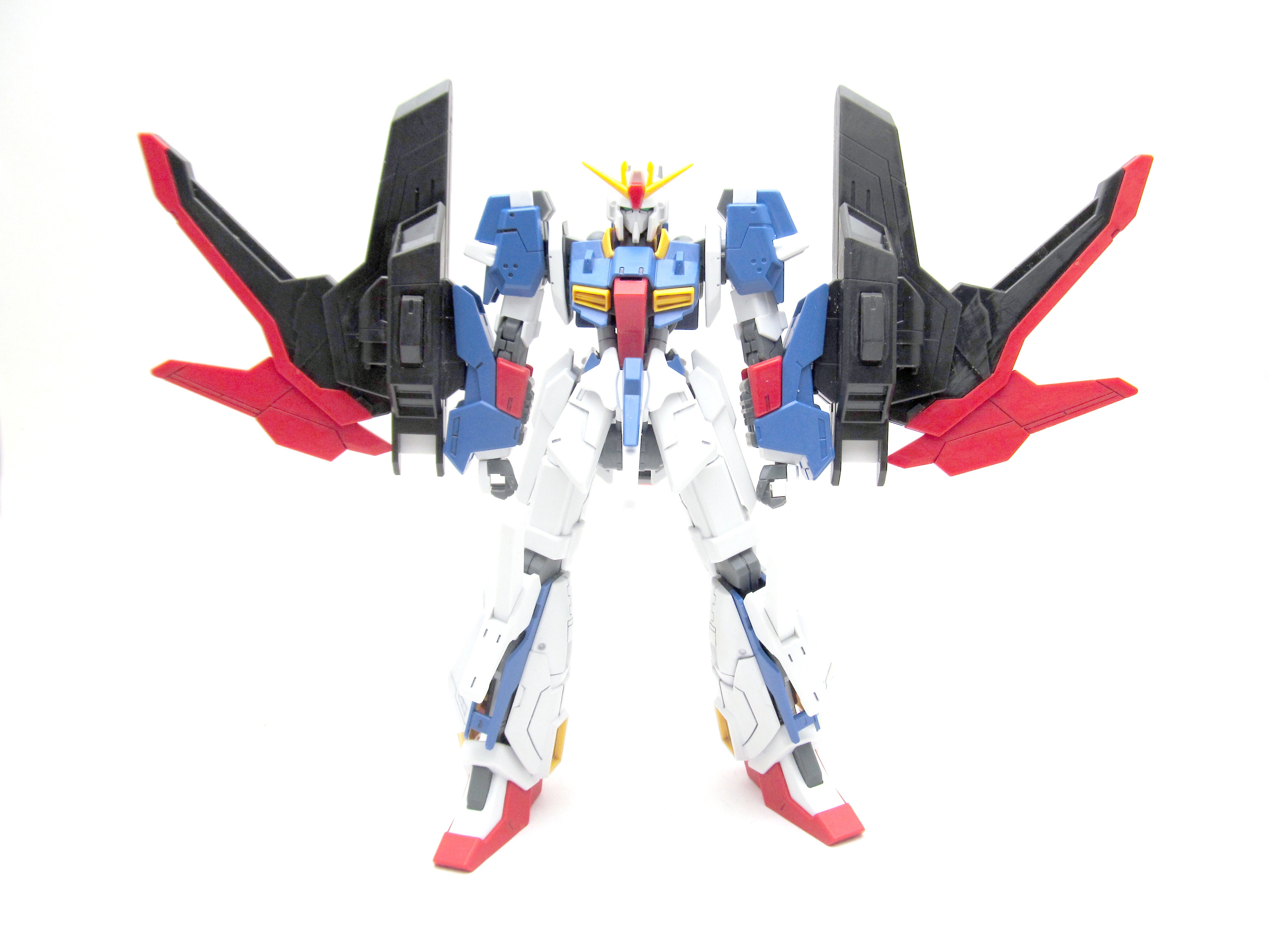 Gundariumsmith: Secret Santa Part 1: Lightning Z Gundam