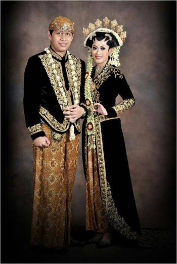 Baju Pengantin Adat Jawa Tengah Hijab - misterdudu.com Baju Pengantin Adat Jawa Tengah Hijab - misterdudu.com