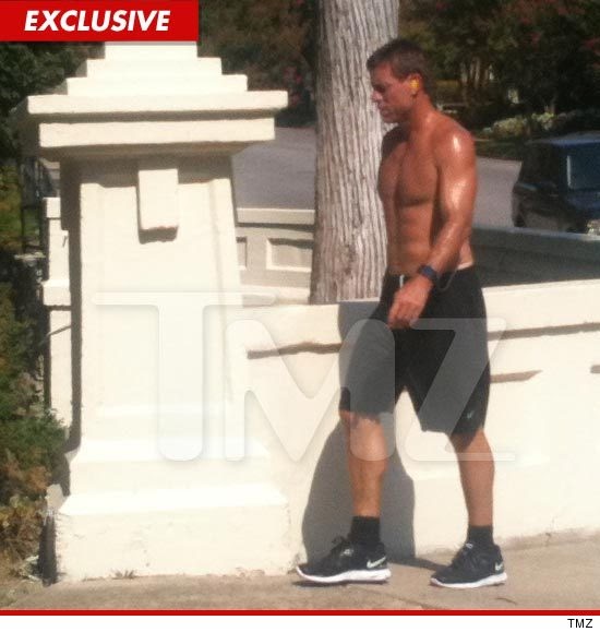 justwonderful: Troy Aikman -- How 'Bout Them Cowboys' ... ABS?! justwonderful: Troy Aikman -- How 'Bout Them Cowboys' ... ABS?!
