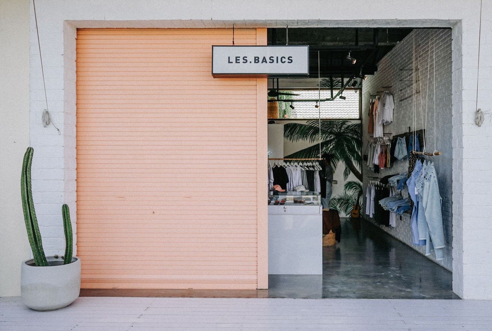 How To Improve Small Business Security - Riot Glass How To Improve Small Business Security - Riot Glass